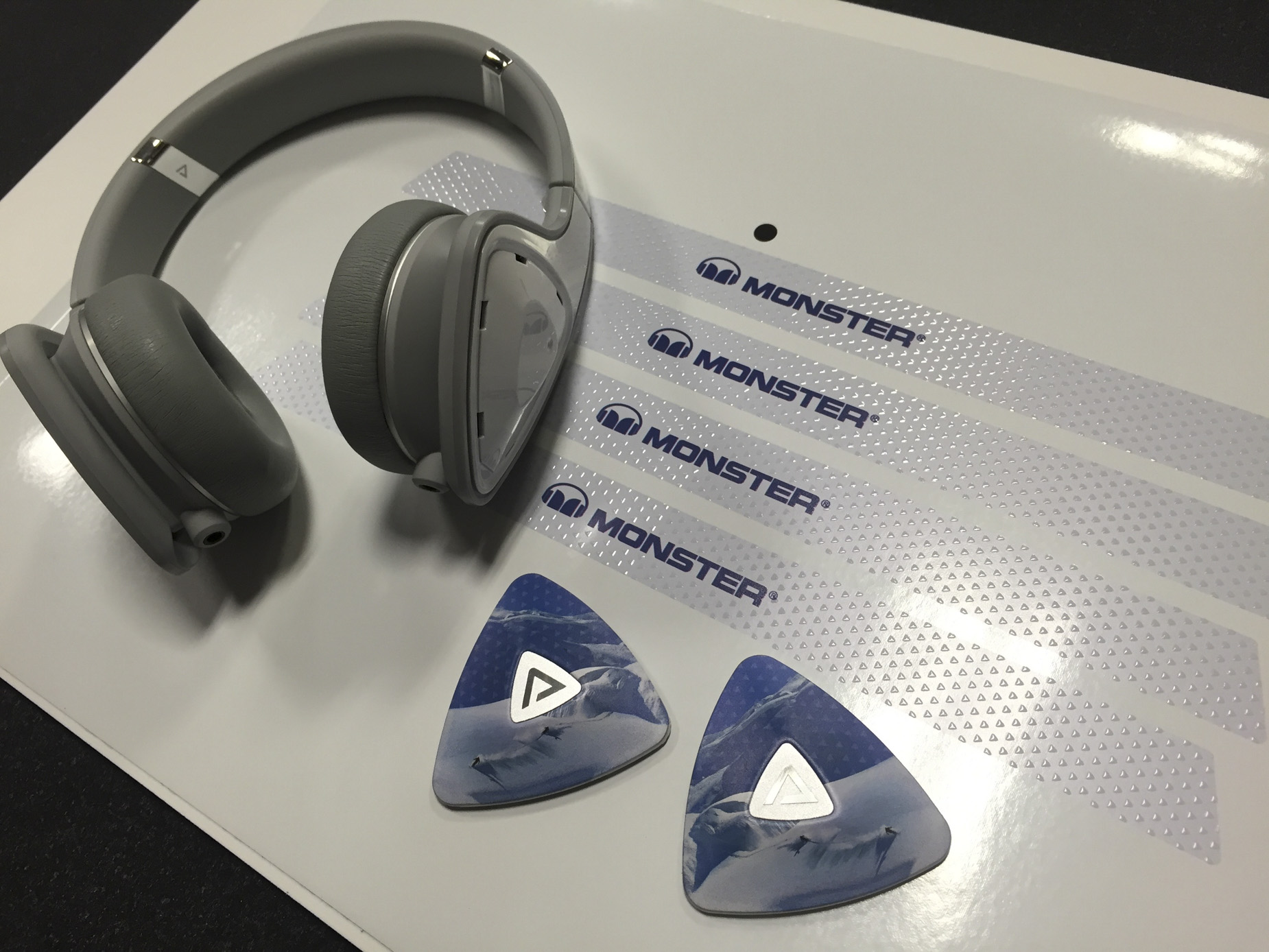 CUSTOM DECORATING | Cascade Graphics